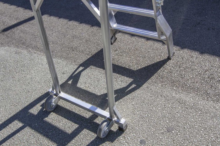 Foldable Step Platform | QuickAlly